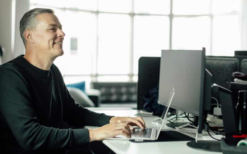 Cloud Contact Center Solution for High-Volume Sales and Customer ...